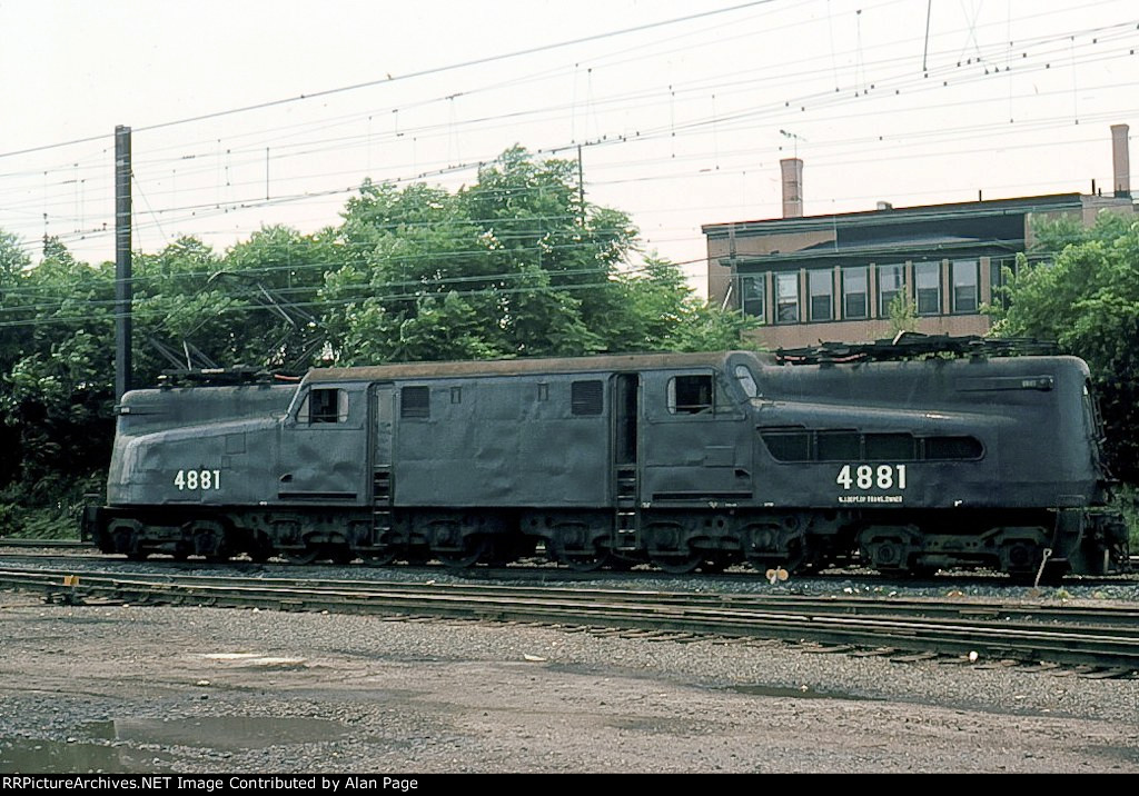NJT GG-1 4881